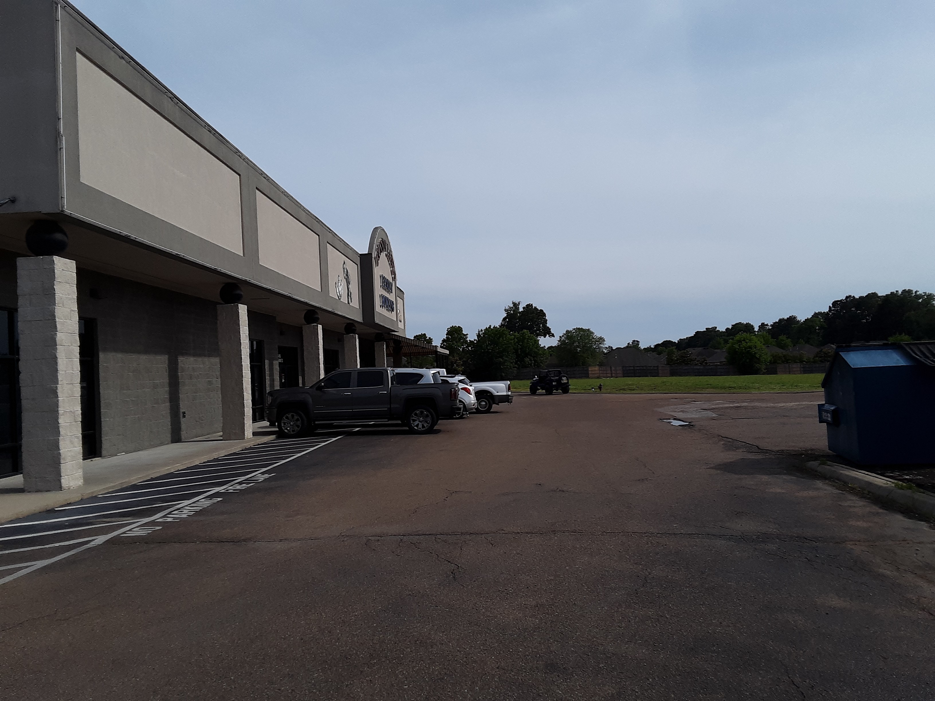 Locations Hub - Fannin Lanes Bowling