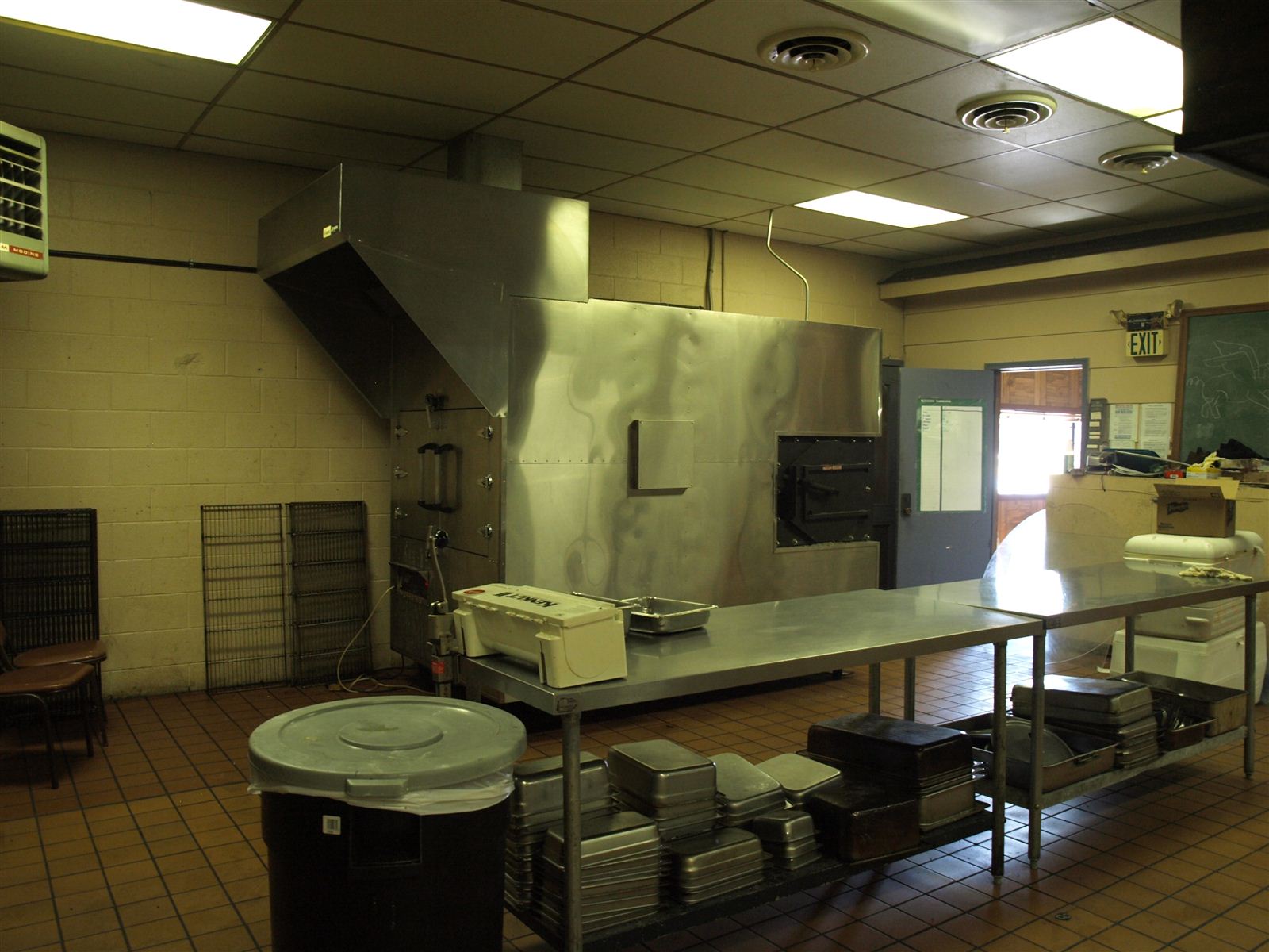 Locations Hub - Lumpkins BBQ Restaurant