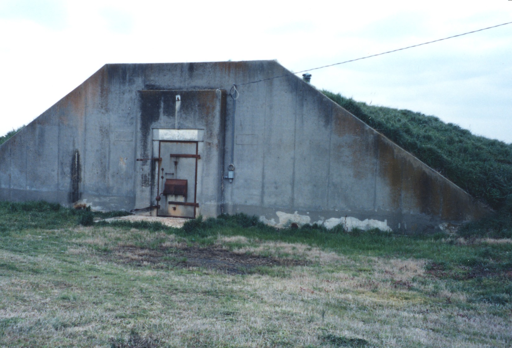 Locations Hub - WWII Bunkers & Lake