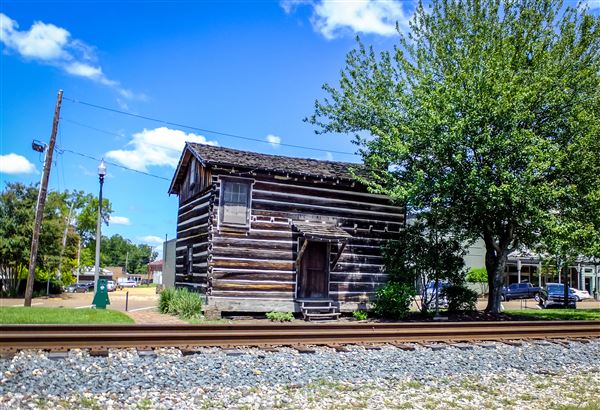 Locations Hub - Foster-Smith Log Cabin