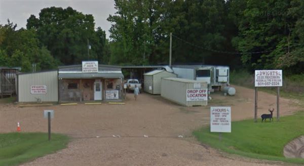 Locations Hub - Dwight's Custom Deer Processing