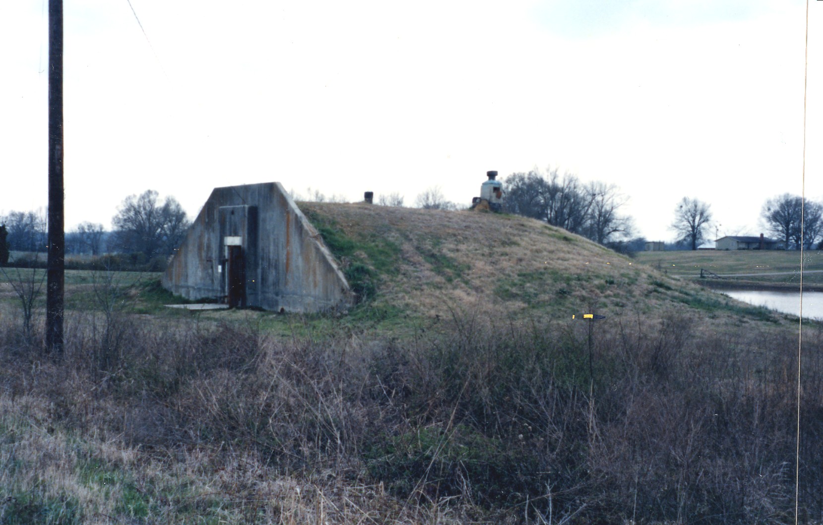 Locations Hub - WWII Bunkers & Lake