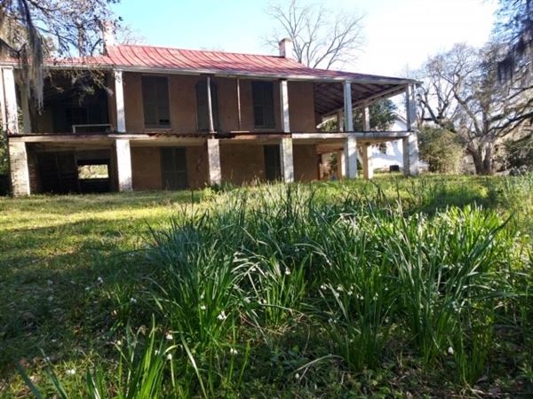 Locations Hub - Saragossa Plantation