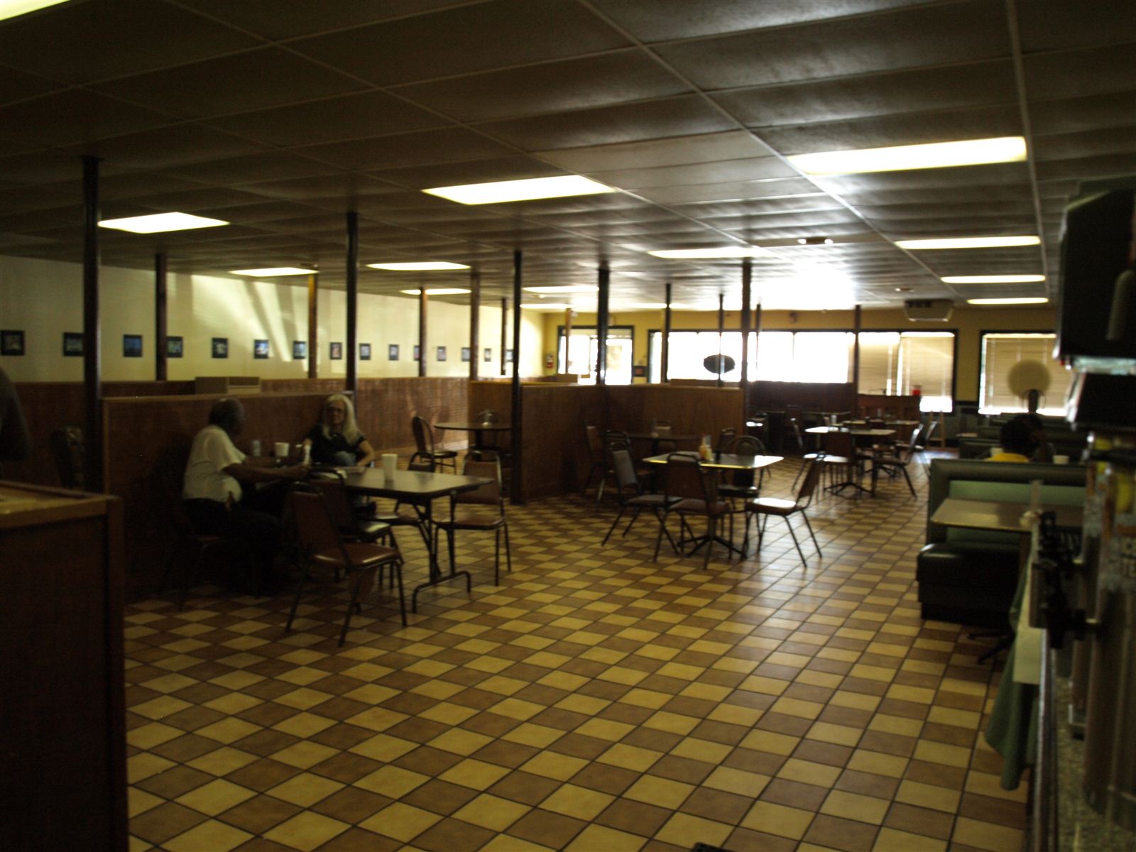 Locations Hub - Lumpkins BBQ Restaurant