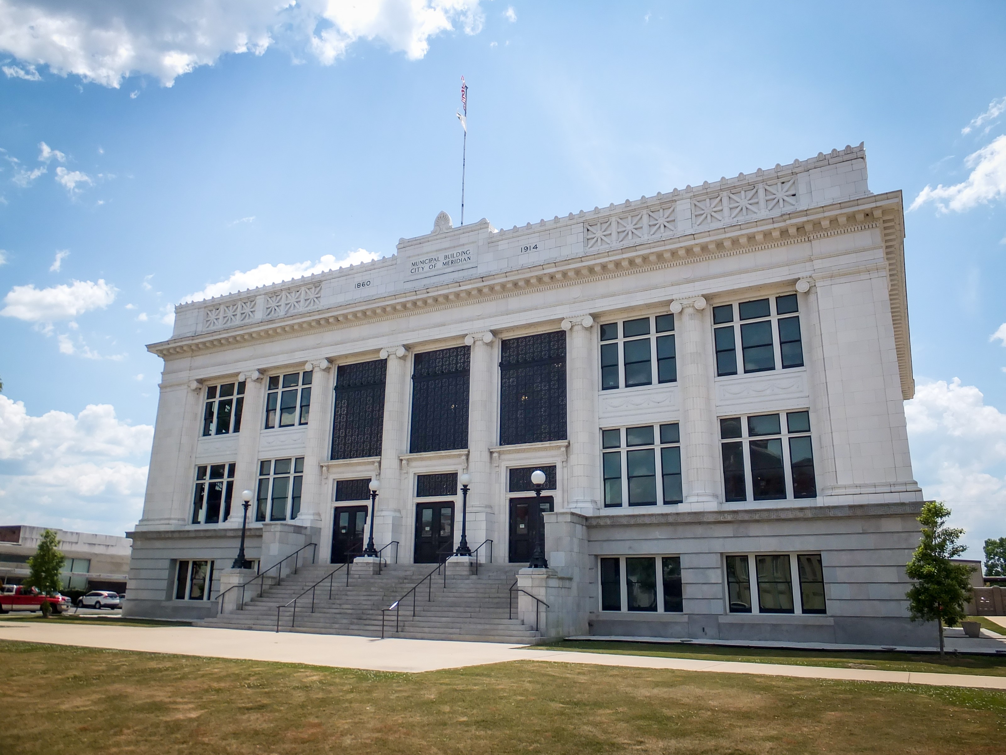 Locations Hub - Meridian City Hall