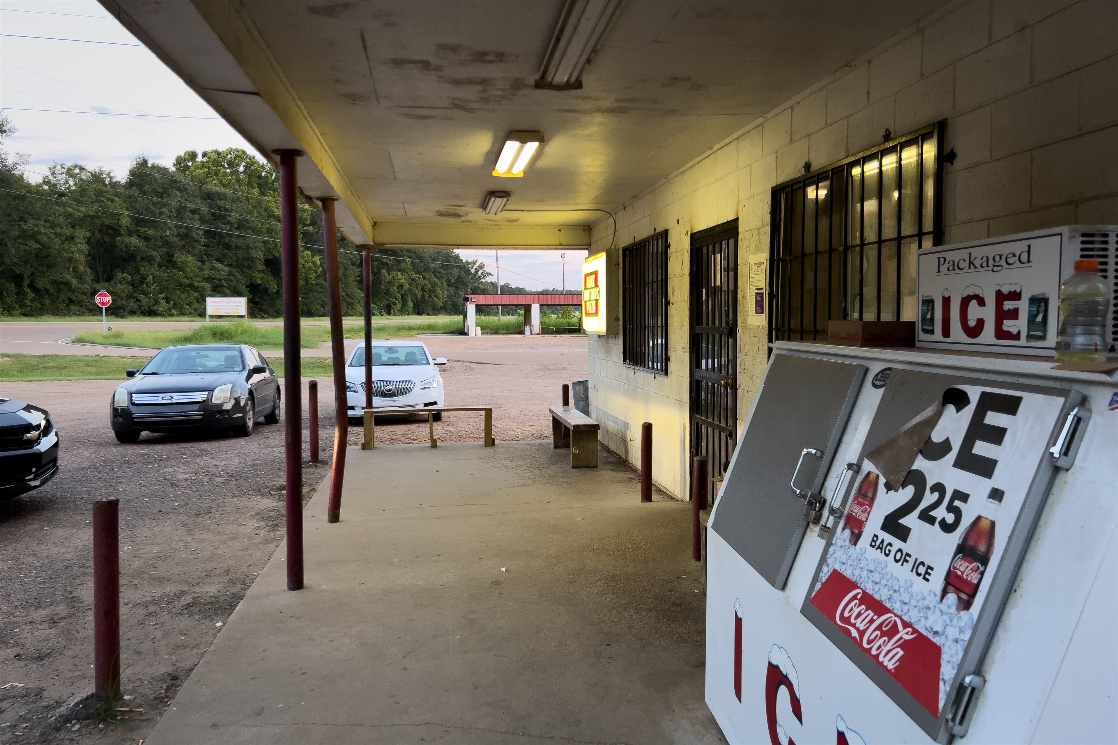 Locations Hub - Hwy 17 One Stop Gas Station