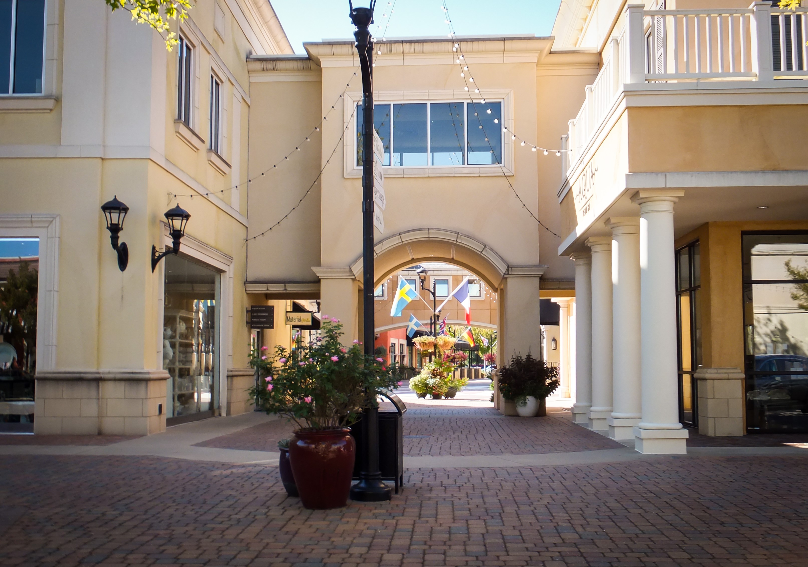 Locations Hub - Renaissance at Colony Park