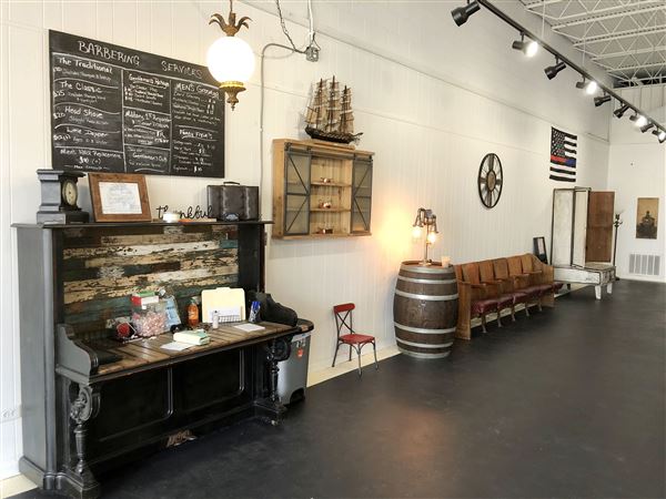 Locations Hub - The Bearded Owl, Barbershop and Shave Parlor