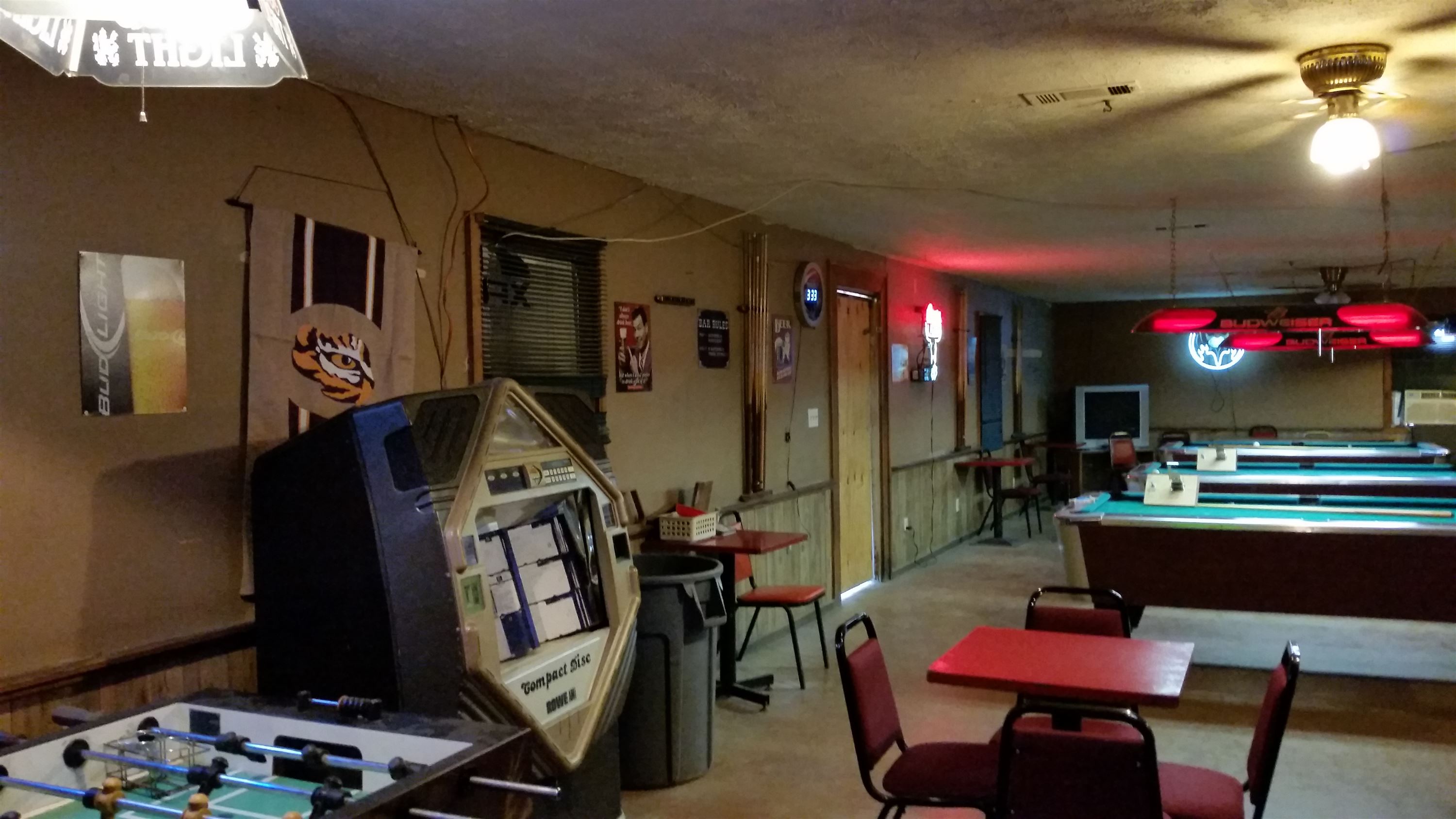 Locations Hub - Little Yazoo Sports Bar and Grill