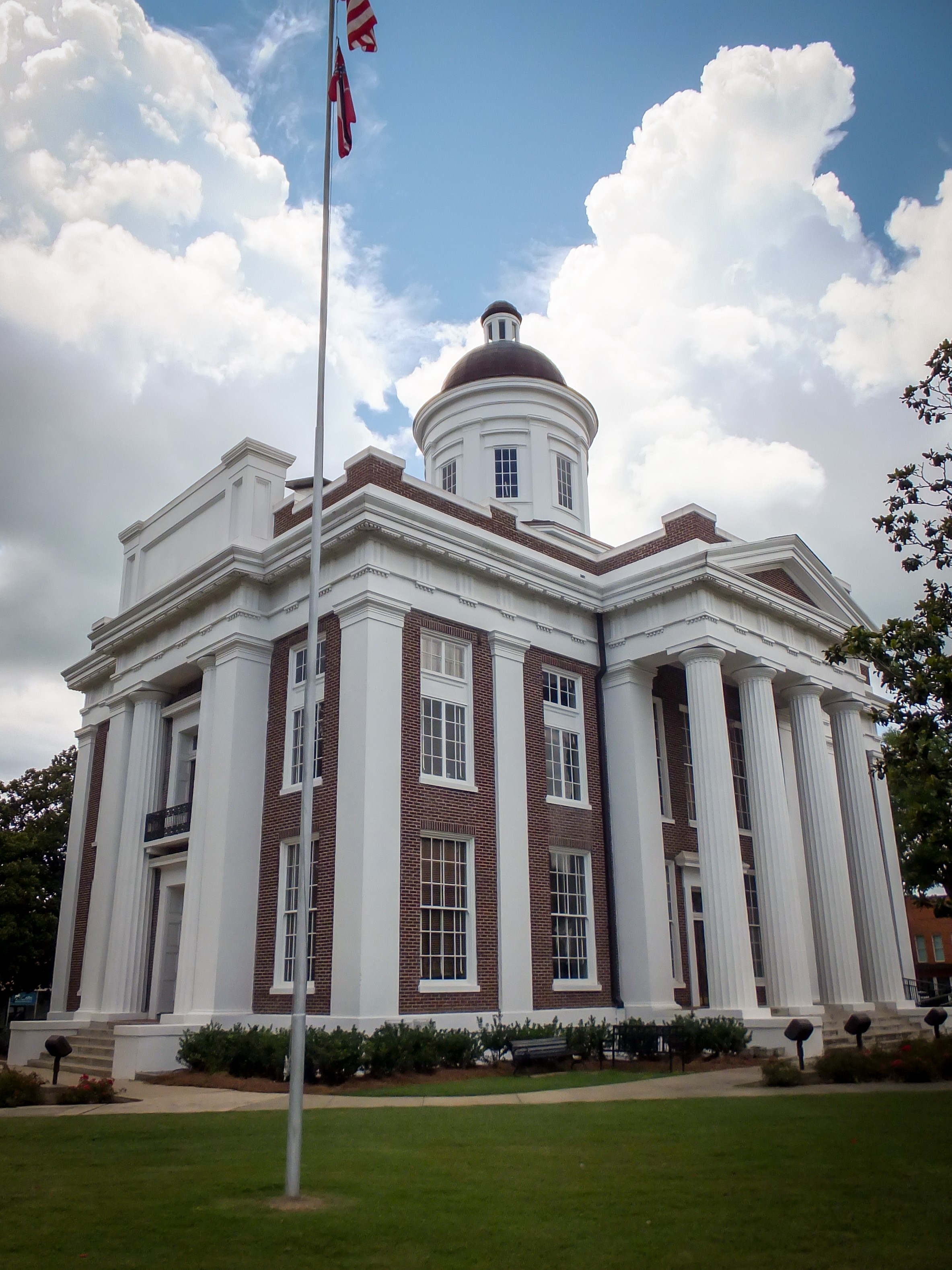 Locations Hub - Madison County Courthouse - Canton